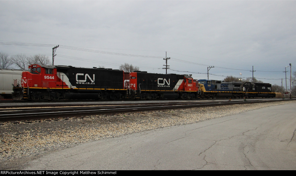 Power In The CN/IC Yard